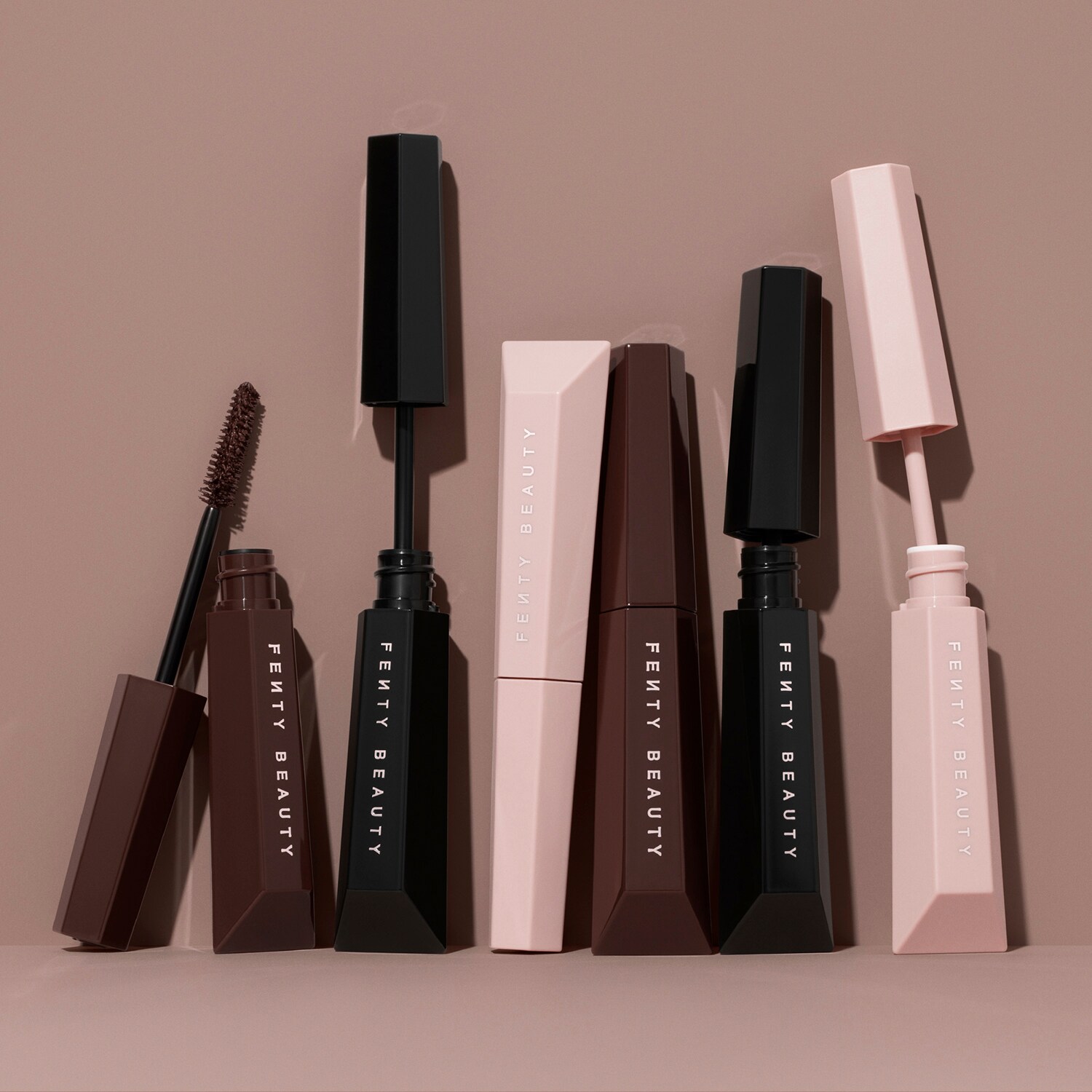 Hella Thicc Volumizing Mascara - Mascara Volume FENTY BEAUTY ≡ SEPHORA